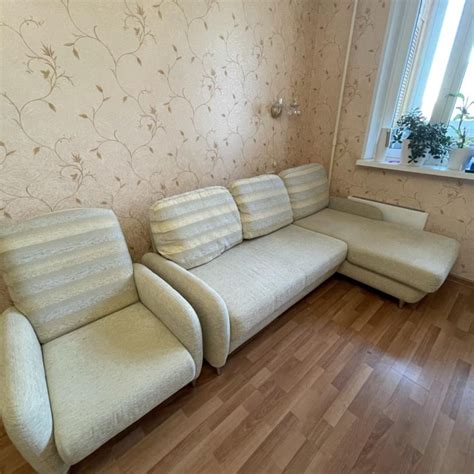 СРОЧНО Диван - кровать и кресло – купить в Москве, цена 10 000 руб ...