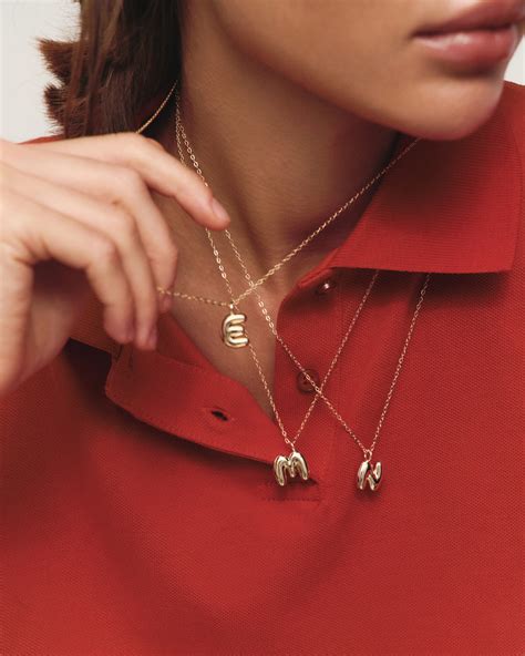 Цепочка с буквой Bubble small gold – Fiore Store