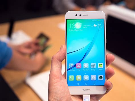 Huawei Nova 2 + Nova 2 Plus hands-on | Android Central