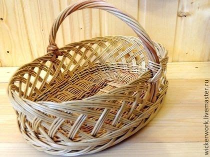 Ажурная овальная корзина с косичкой внизу в интернет-магазине Ярмарка ...