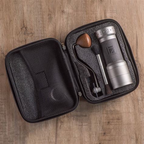 1Zpresso K-PLUS - Hand Grinder | Coffee Machines Sale