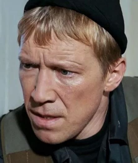 Сергей Гагарин: 2 цитаты персонажа