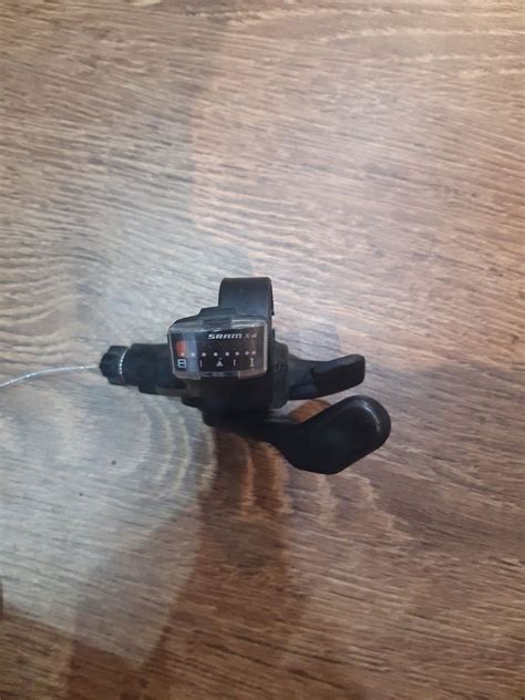 Монетка SRAM на 8 скоростей