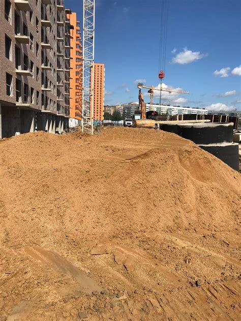 Песок и щебень с доставкой в СПб и ЛО