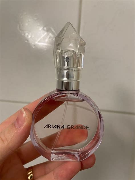Ariana Grande Parfum | Kaufen auf Ricardo