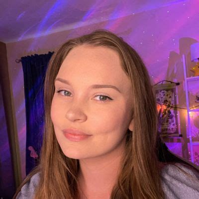 Latte Asmr Biography Age Wiki Net Worth Bio Height