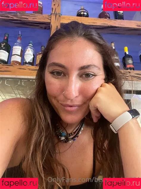 Leaks Nude Mermaid Baby Onlyfans Photo Gallery - Fapello.ru