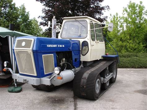 ZT 300 GB(Gleisband)zum Oltimer- und Traktorentreffen der Lanzfrende ...