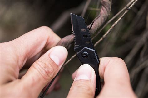 The Nano Blade, a Tiny Tactical Knife, Scores Big on Kickstarter ...
