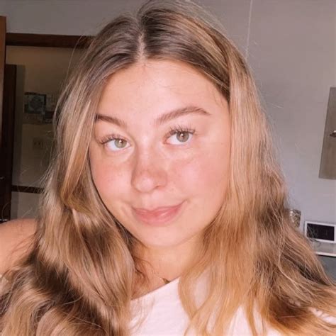 maddie (@maddie.mcconnell) on Threads