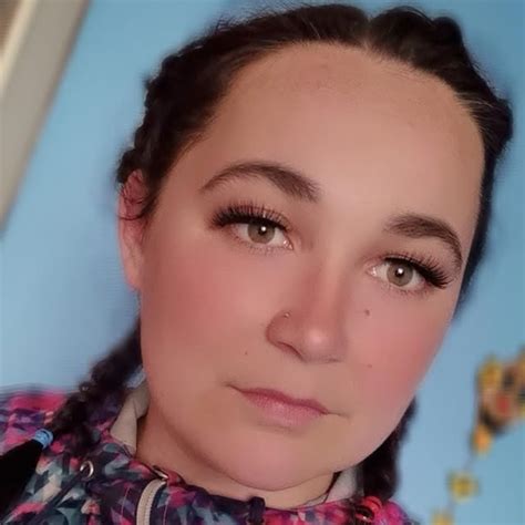 Janina Kolenová (@janina_kolenova) • Threads, Say more