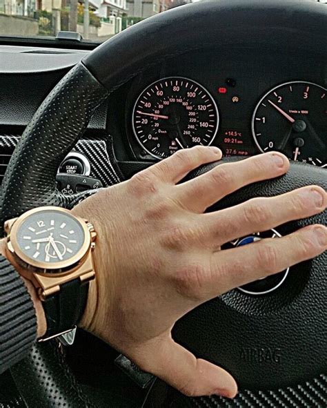 (100% Original) MICHAEL KORS Men's MK8295 Dylan Chronograph Navy Dial ...