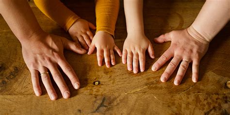 Kidix - Eltern-Kind-Kurs Alter: 1 - 1,5 Jahre - Haus der Familie Münster