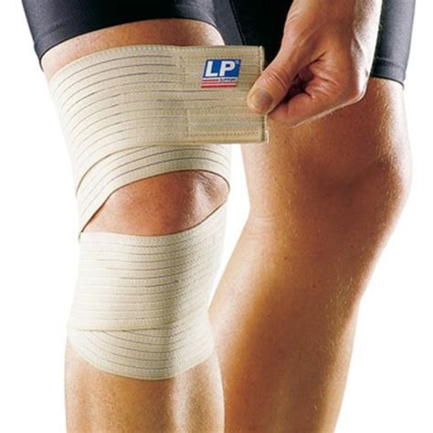 Бинт эластичный для колена LP Knee Wrap по цене 0 руб.
