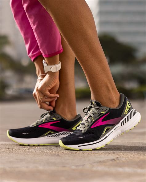 Der Brooks Adrenaline GTS 23, dein Go-To-Shoe | 21RUN