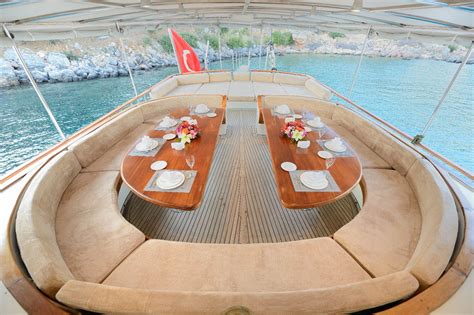 Sanda Life - Sanda Yachting | Private Charter