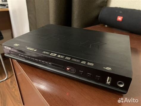 Видеоплеер DVD BBK DVP157SI купить в Москве | Электроника | Авито