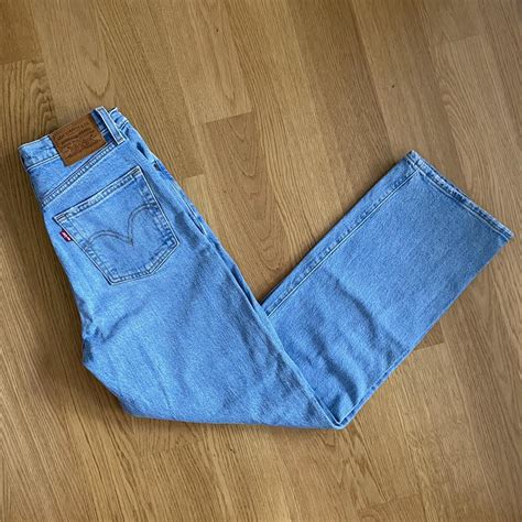 Levis wide leg jeans perfect condition size 26... - Depop