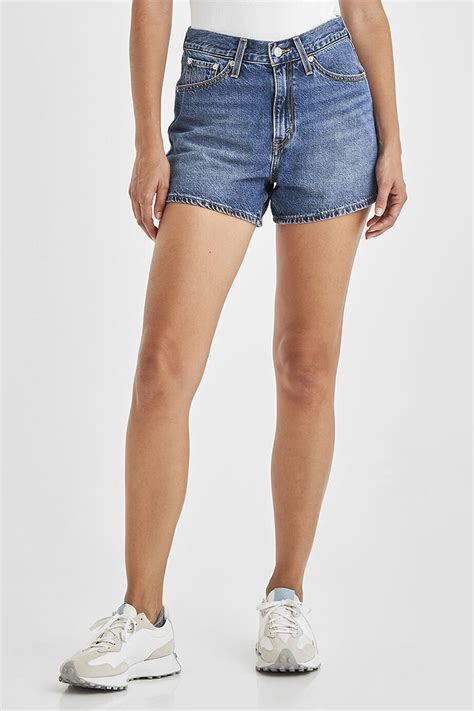 Женские синие джинсовые шорты Levi’s® A4695;0003 — MD-Fashion