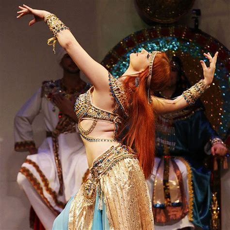 adelitachohfi 📷 on Instagram: “#dancer #dancadoventre #dance # ...