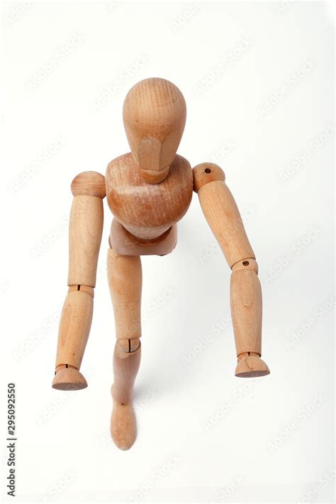 Boneco de madeira Stock Photo | Adobe Stock