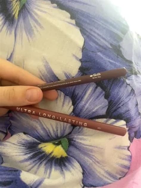 PARISA COSMETICS Lips карандаш для губ, № 432 Молочный шоколад 1,5 г ...