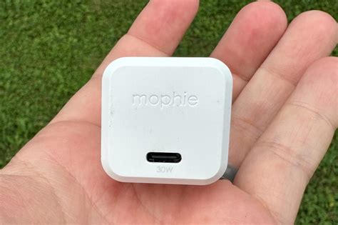 Mophie Snap+ Wireless Charging Stand REVIEW - MacSources
