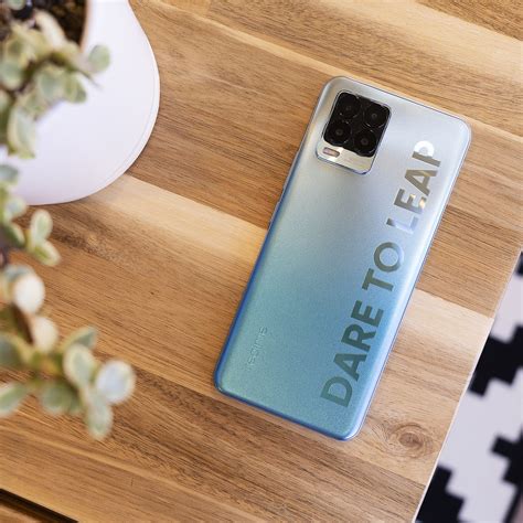 Realme 8 Pro review: what’s next in midrange smartphone imaging - The Verge