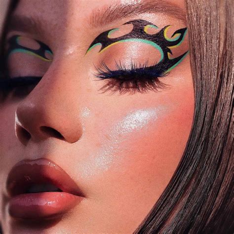 KVD Vegan Beauty Review - Must Read This Before Buying