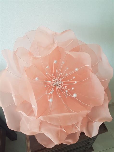 Цветок из органзы. in 2024 | Große blumen, Blumen