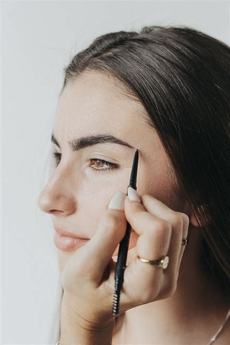 Precision Brow Pencil — Standout Beauty Studio