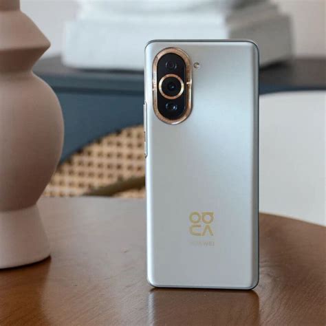 Huawei nova 10 Pro – все характеристики и "живые" фото