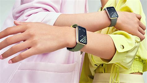 Xiaomi представила фитнес-браслет Mi Band 7 Pro - большой экран и GPS ...