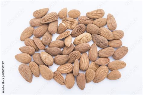 Nuts Stock-Foto | Adobe Stock