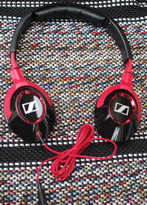 Rex and the Bass: Sennheiser HD 229 Headphones Review