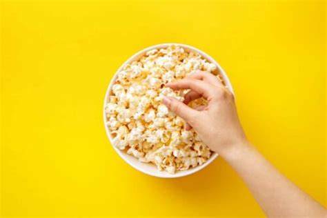 Mythos oder Wahrheit: Macht Popcorn dick? - Besser Gesund Leben