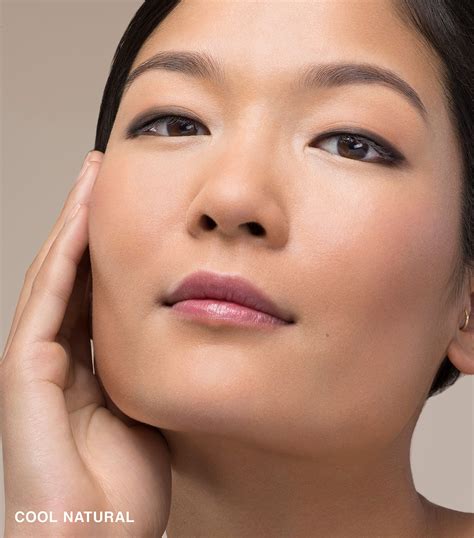 Bobbi Brown beige Skin Long-Wear Weightless Foundation | Harrods UK
