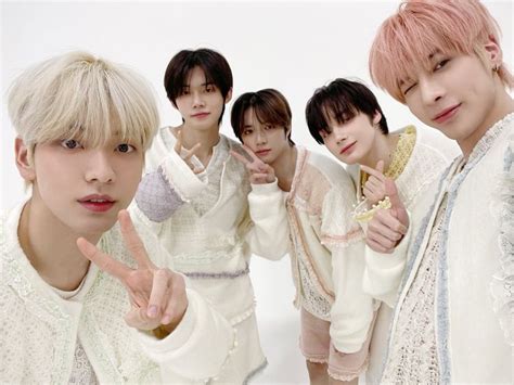 TXT JAPAN OFFICIAL on Twitter: "[#今日のTXT] 230207 #TOMORROW_X_TOGETHER ...