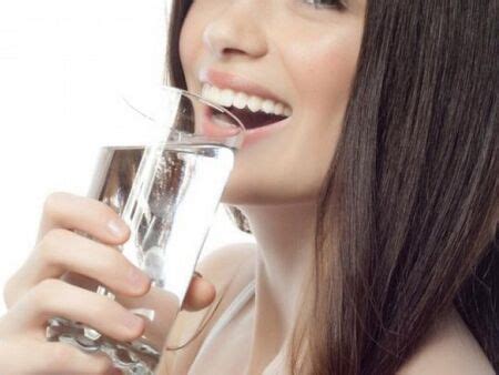 Без вода на работното място губите концентрация, качвате килограми и ...