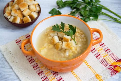 Гороховый суп с сухариками – простой и вкусный рецепт с фото (пошагово)