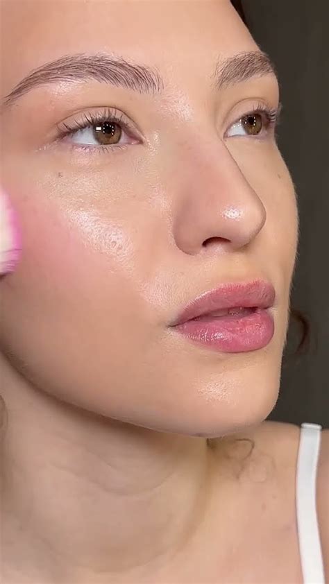 Обзор на красивые румяна Dior в 001 оттенке😍 #румяна #диор #dior # ...