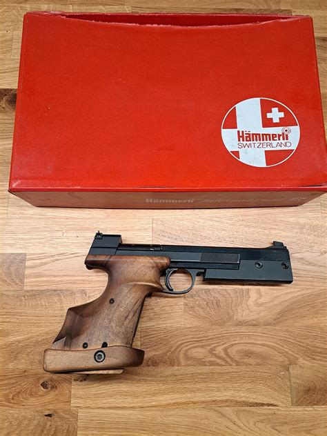 Hämmerli 208 22 LR Högerkolv - Vapen säljes - skytteforum.com