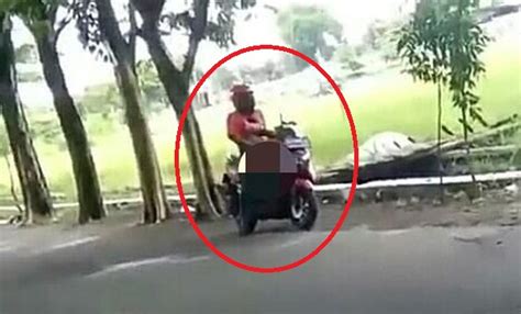 Viral, Pria Ini Terekam Kamera Sedang Onani di Atas Motor - Makassar Terkini