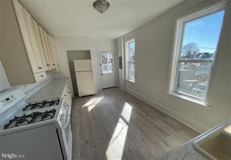 331 Maclay St Unit 2, Harrisburg, PA 17110 - Room for Rent in ...