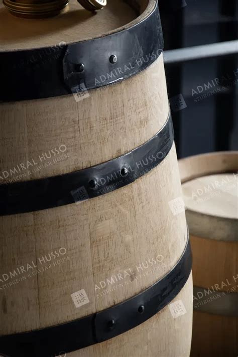 Купить дубовую бочку 225 л AH Barrels из американского дуба, доставка, цена