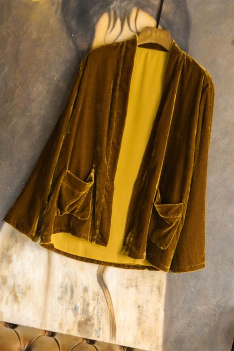 Pin by Janaina Ferreira on kimonos | Outerwear fashion, Kimono fashion ...
