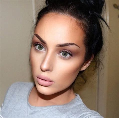 Anastasia Beverly Hills - Contour Kit | Face makeup, Hair makeup ...