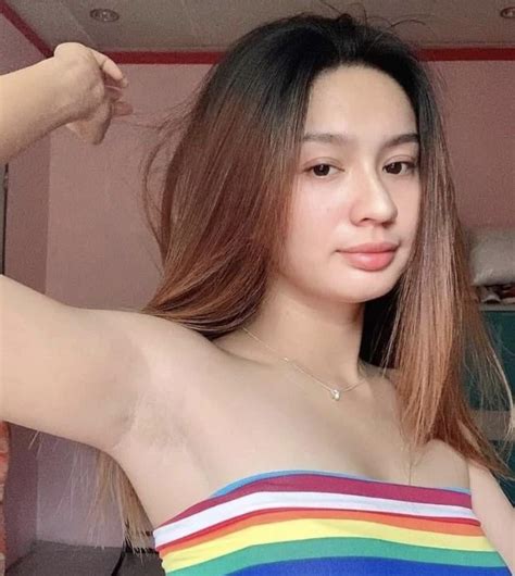 Nice Asian armpits : r/armpitfetish