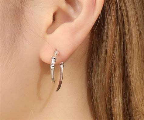 Серьги Когти Дракона | Купить по низкой цене в интернет-магазине Nekoshop