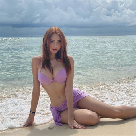 Yana R : Russian Supermodel